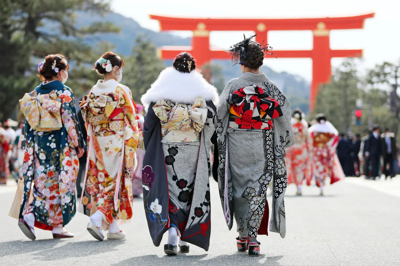 Kimono: The Cultural and Historical Symbol of Japan – JAPAN Quality